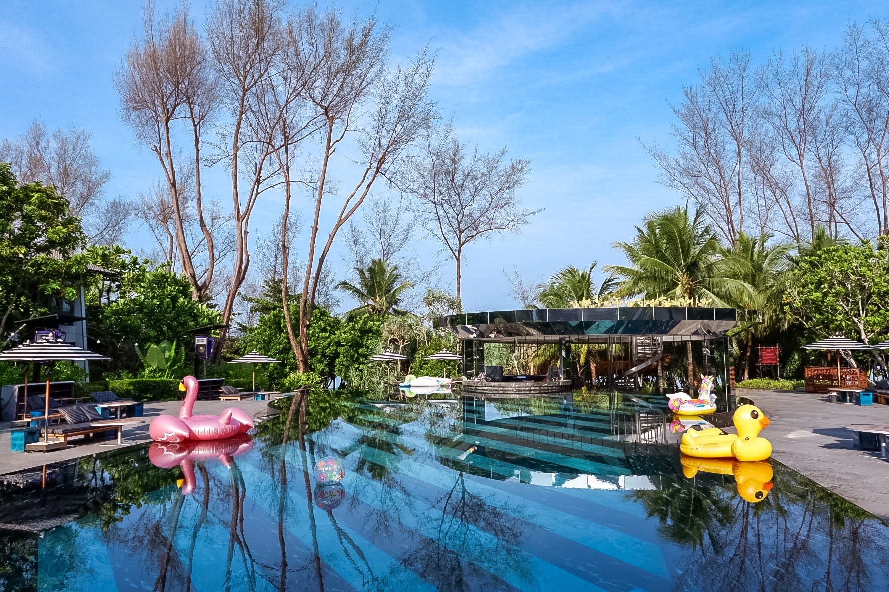 รีวิว Baba Beach Club Natai ที่พักพังงา