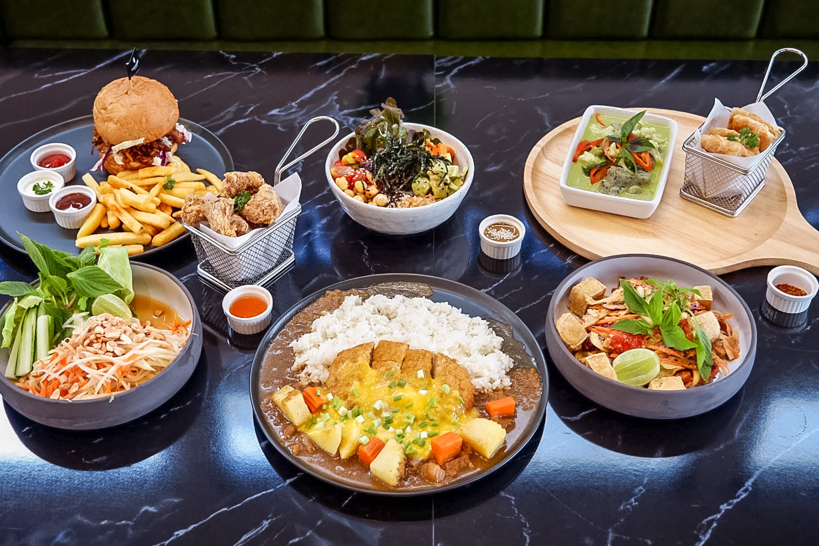 Veganerie Lasalle ร้านอาหารวีแกน ที่อร่อยและดีต่อสุขภาพ